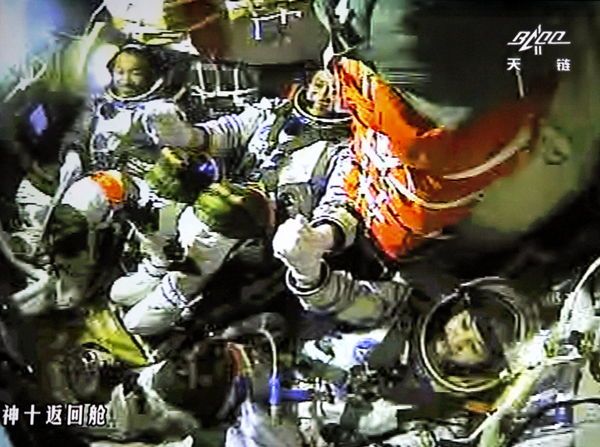 Photos: China's Shenzhou 10 Space Mission in Pictures | Space