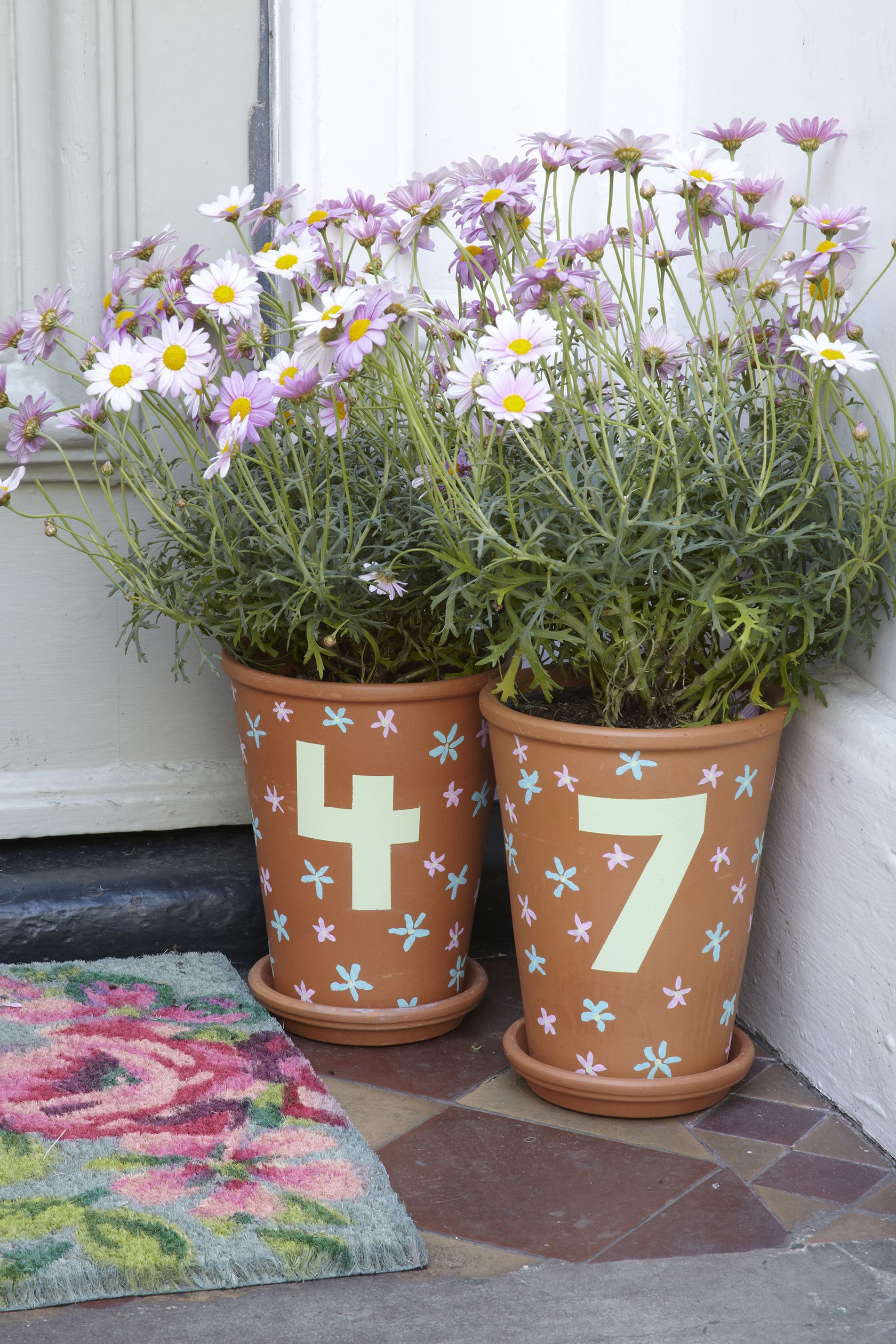 Weekend project: these painted house number pots are perfect for your ...