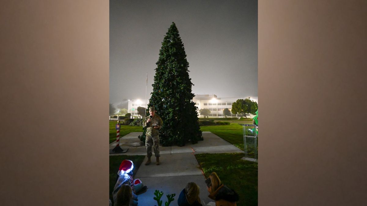 SpaceX rocket launch tops the Christmas tree at Vandenberg Space Force ...