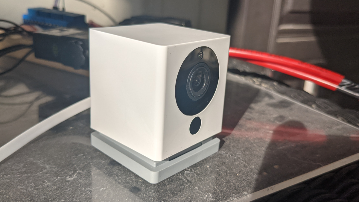 How to Build a Raspberry Pi-Powered Zombie Arm for Halloween | Tom's ...