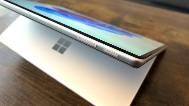 Surface Pro 9 review: A decade of form factor perfection | Windows Central