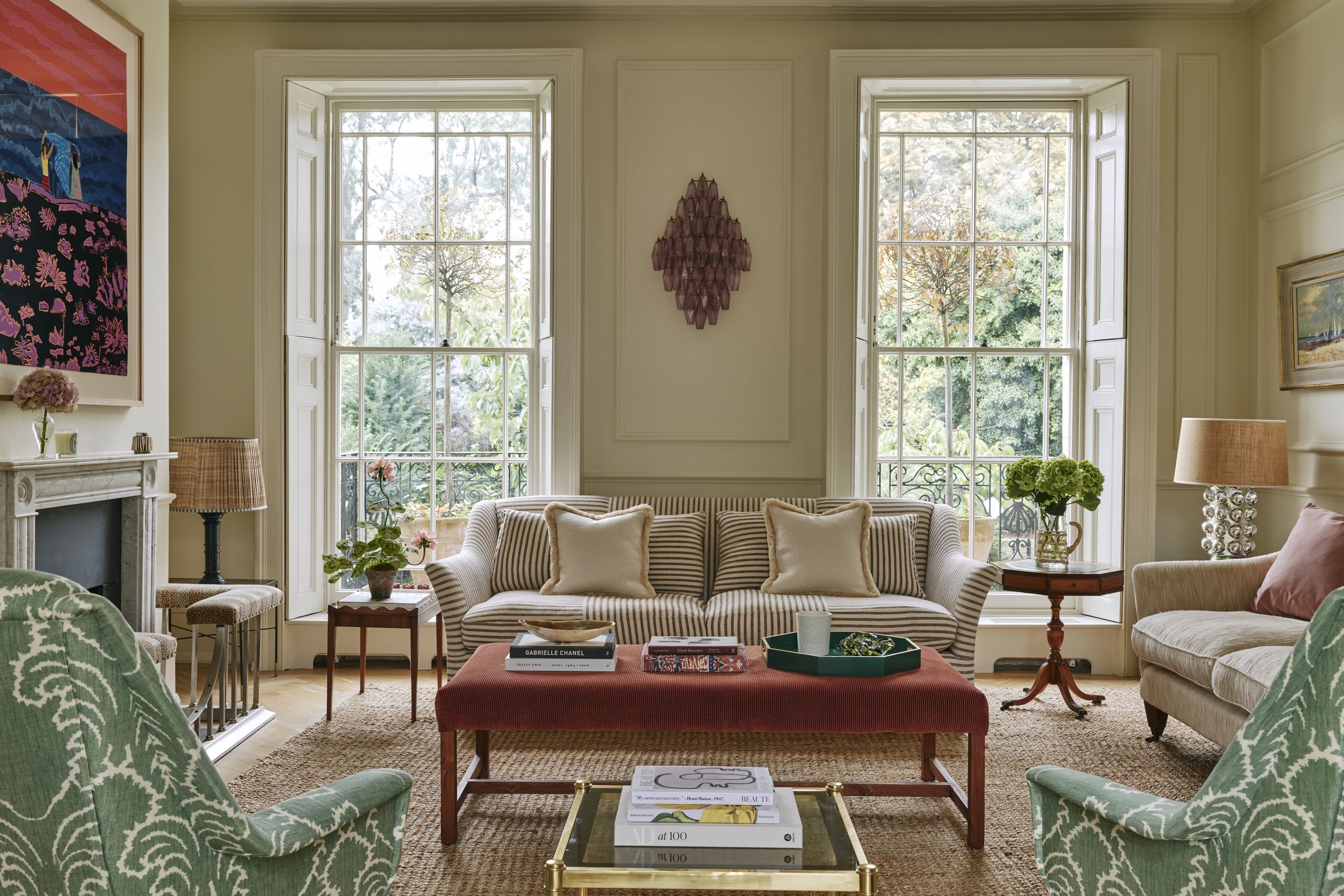 How to refresh a room without sacrificing your existing furniture ...