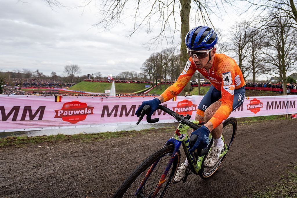 Lars van der Haar: Retirement Ride at Cyclocross Worlds with Baby on ...