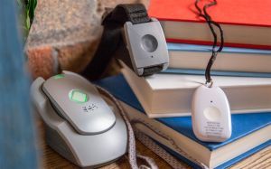 Alert1 Medical Alert Systems Review - Pros, Cons and Verdict | Top Ten ...