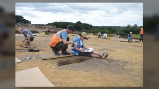 Anglo-Saxon hall where kings and warriors dined discovered in England ...