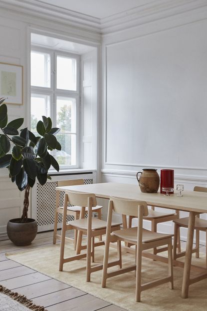 Dining room rug ideas: 10 practical and stylish looks | Homes and Gardens