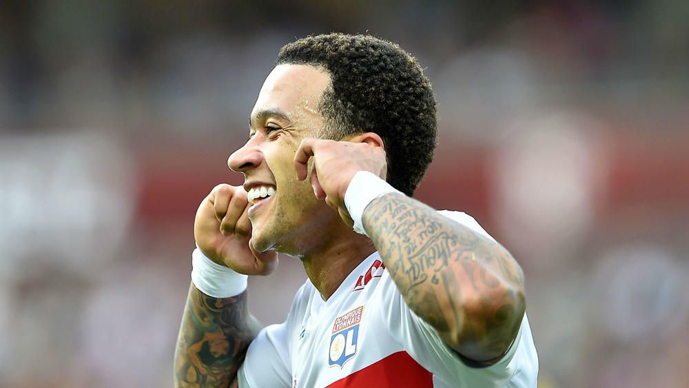 Depay feeling back to his best at Lyon | FourFourTwo
