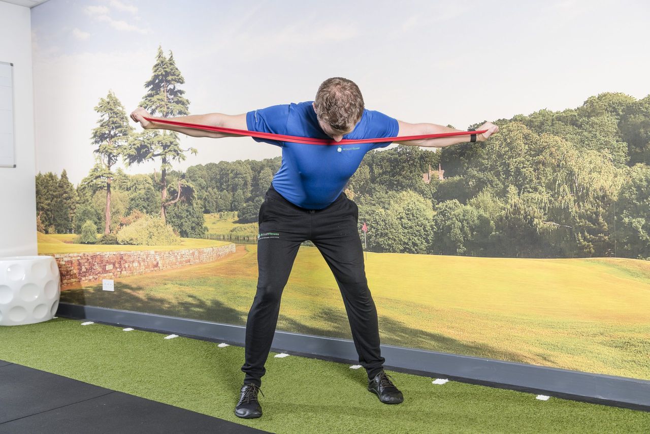 10 Simple Golf Stretch Exercises Everyone Can Try | Golf Monthly