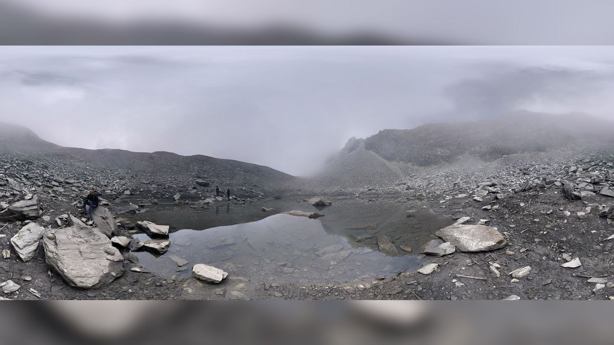 Hundreds of skeletons fill this remote Himalayan lake. How did they get ...