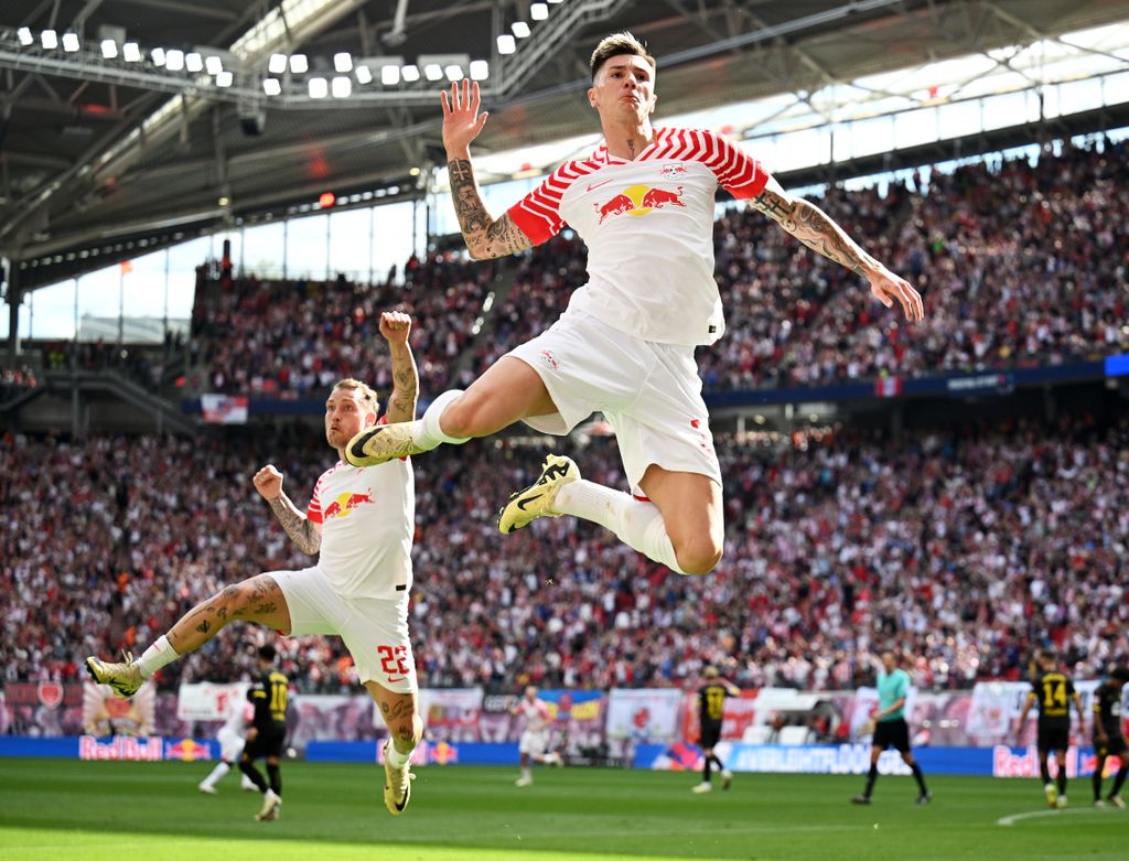 Revealed: Manchester United's Benjamin Sesko announcement at Old ...