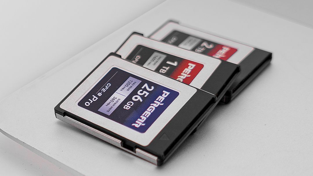 Get ready for super-fast AND affordable CFexpress Type B cards ...