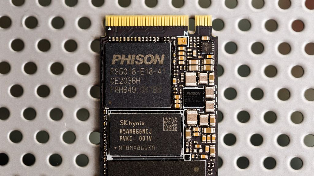 A Preview of Phison’s Second Generation PCIe 4.0 NVMe SSD Controller ...