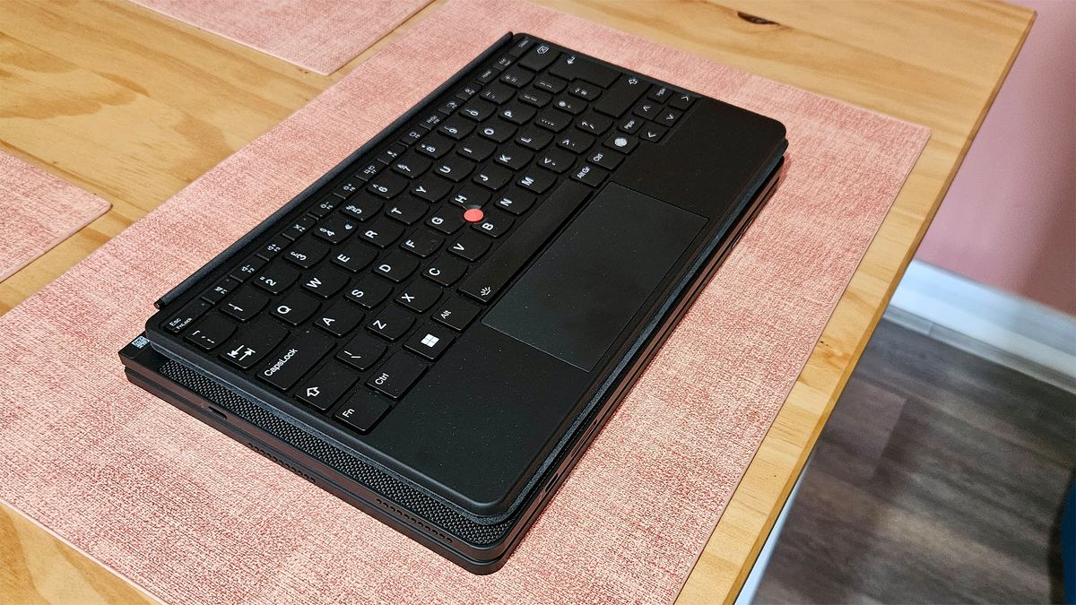 Lenovo ThinkPad X1 Fold Gen 2 laptop review | Space