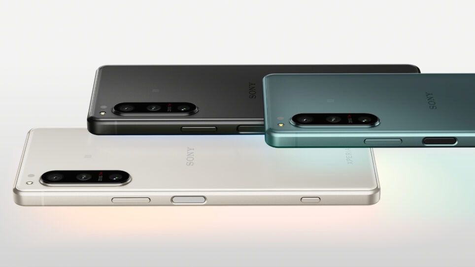 Sony announces the Xperia 5 IV with triple cameras and wireless ...