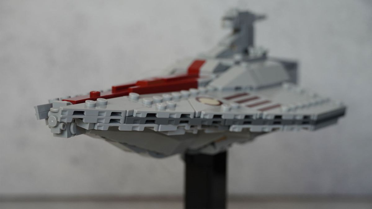 Lego Star Wars Acclamator-Class Assault Ship review | Space