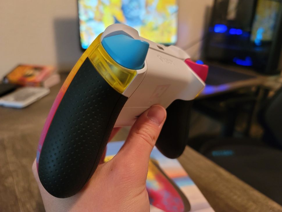 The Forza Horizon 5 Xbox controller is the perfect companion for ...