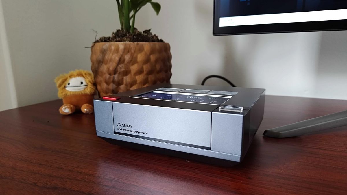 Ayaneo Mini PC AM02 review: “I’ve never been this hyped for a low-spec ...