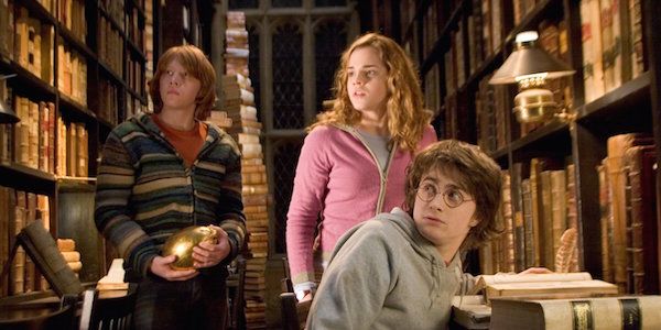 10 Magical Harry Potter Facts We Learned From JK Rowling's New ...
