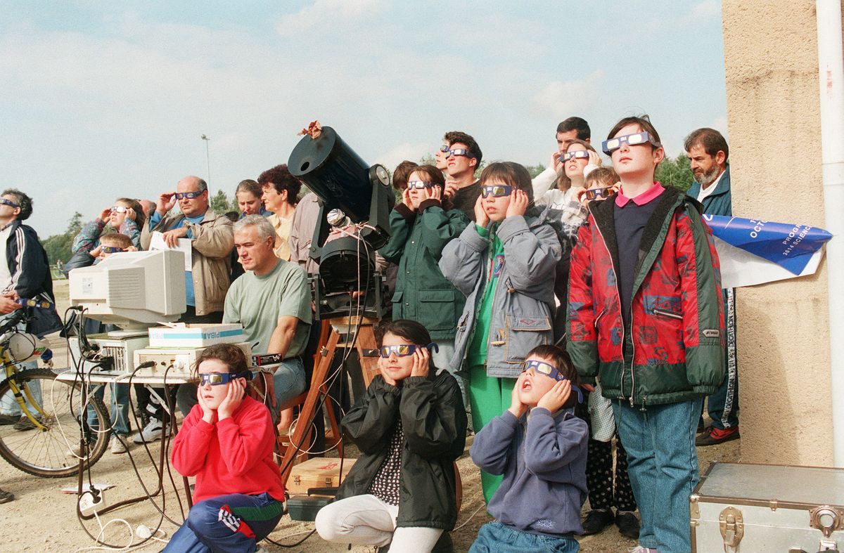 Solar eclipse viewing through history: A roundup of some of the best ...