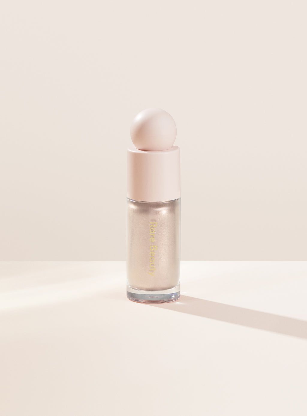 The 13 Best Liquid Highlighters, Tested by Editors | Marie Claire
