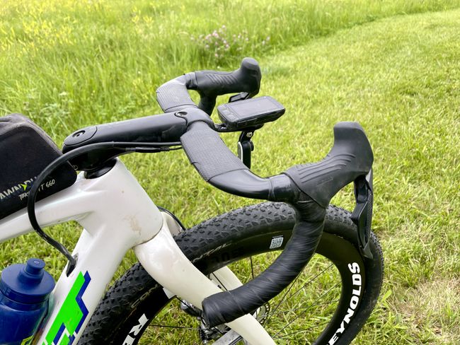 Shave the hairs off your tyres: Dylan Johnson's Unbound Gravel bike is ...