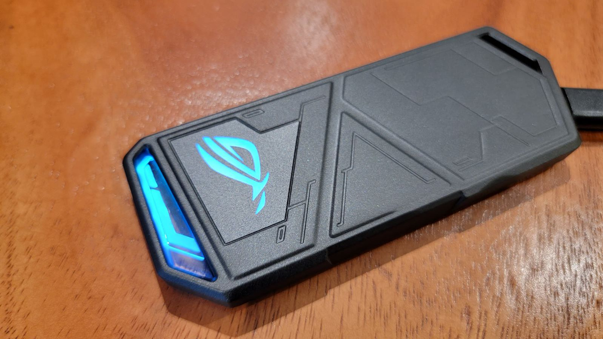 Best SSD and Hard Drive Enclosures | Tom's Hardware