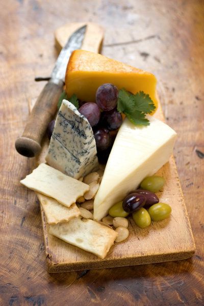 Cheese Plate 101: Building the Perfect Platter (PHOTOS) | Marie Claire