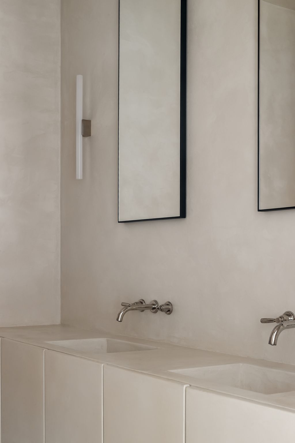 Bathroom faucet trends – 8 designs, colors and finishes | Livingetc