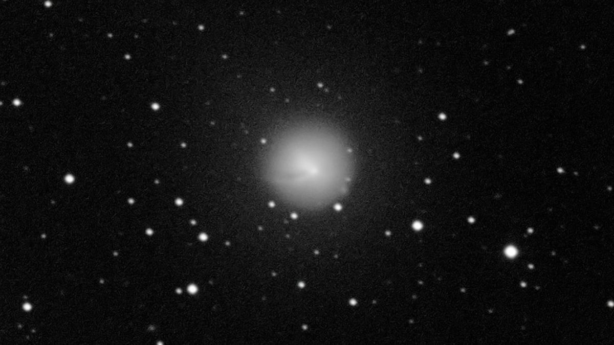 City-size 'devil comet' headed for Earth loses its iconic horns | Space