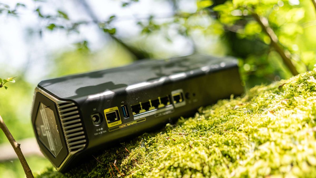 Netgear Nighthawk RS700S router review | PC Gamer