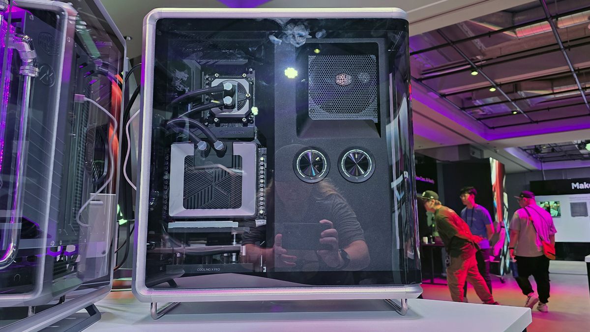 Cooler Master unveils new pre-built PC with a 360 x 360mm radiator, new ...