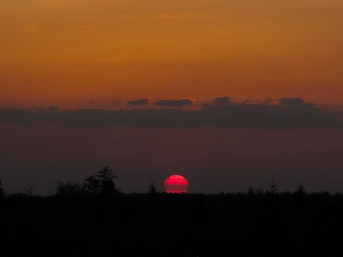 Icelandic Volcano Creates Beautiful Sunsets | Live Science
