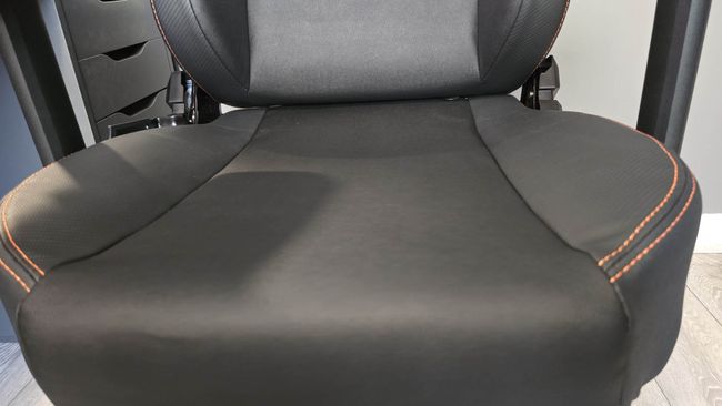 AndaSeat Kaiser 3 XL review: bursting at the seams with features - and ...