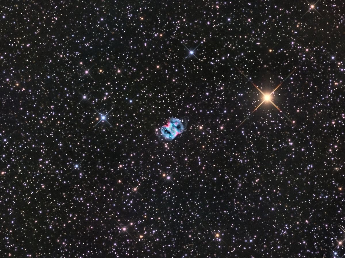 Photographer Spies Little Dumbbell Nebula in a Sea of Stars | Space