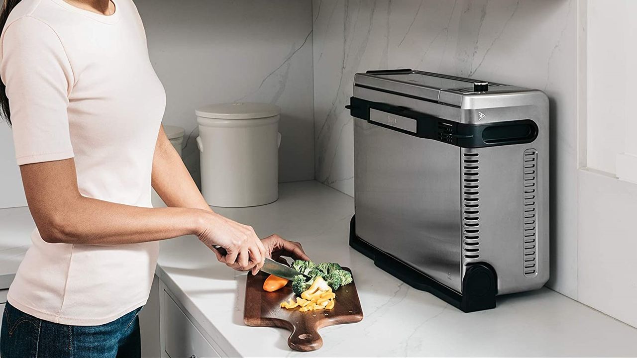 Ninja Foodi 8-in-1 Flip Mini Oven review: a compact cooker | Homes and ...