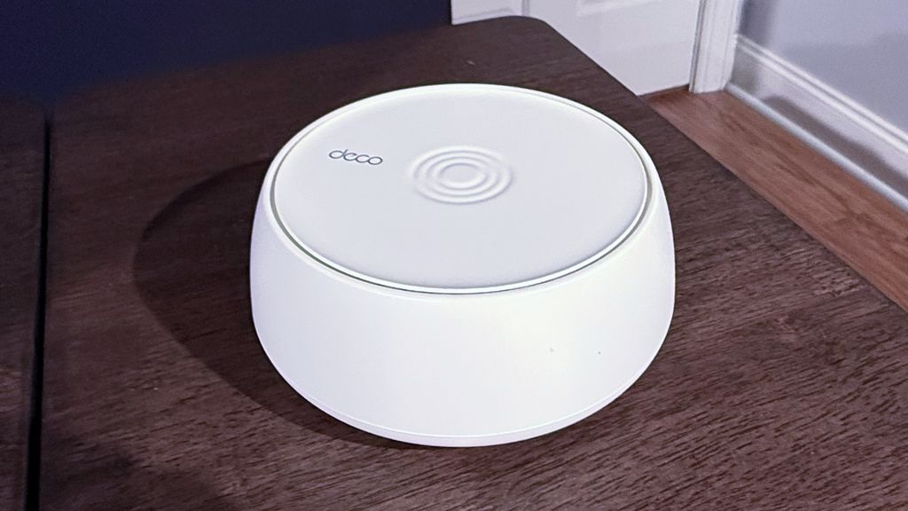 TP-Link Deco BE5000 Wi-Fi 7 mesh router review: Dual-band Wi-Fi 7 for ...