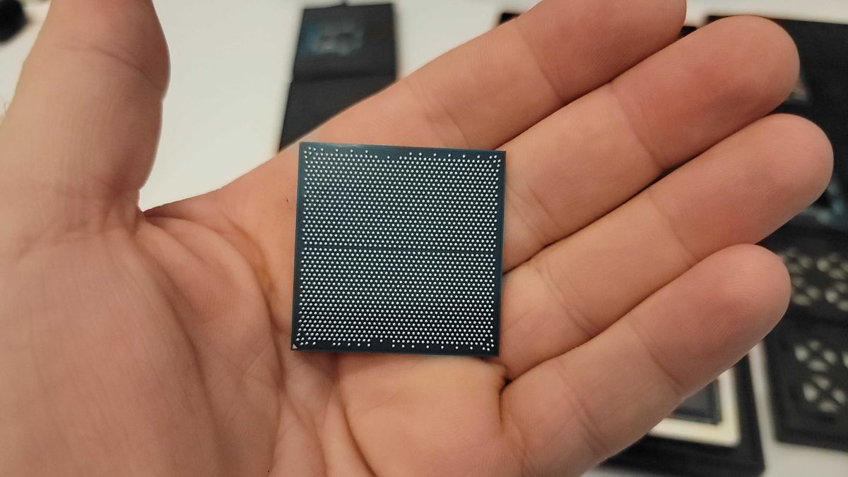 Here's all the silicon AMD launched at CES 2025 - family die photos of ...