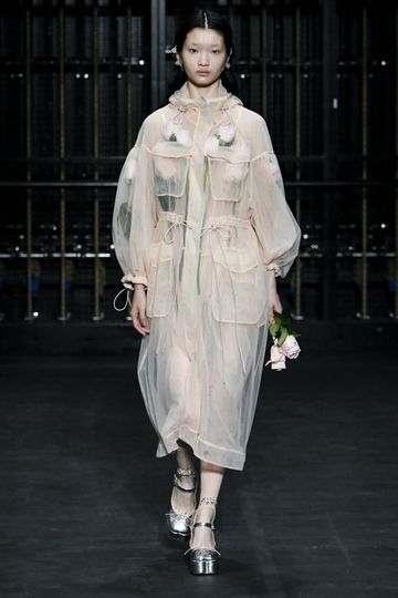 Sarah Jessica Parker Gives Carrie Bradsaw's Famous Tutu a Sheer ...