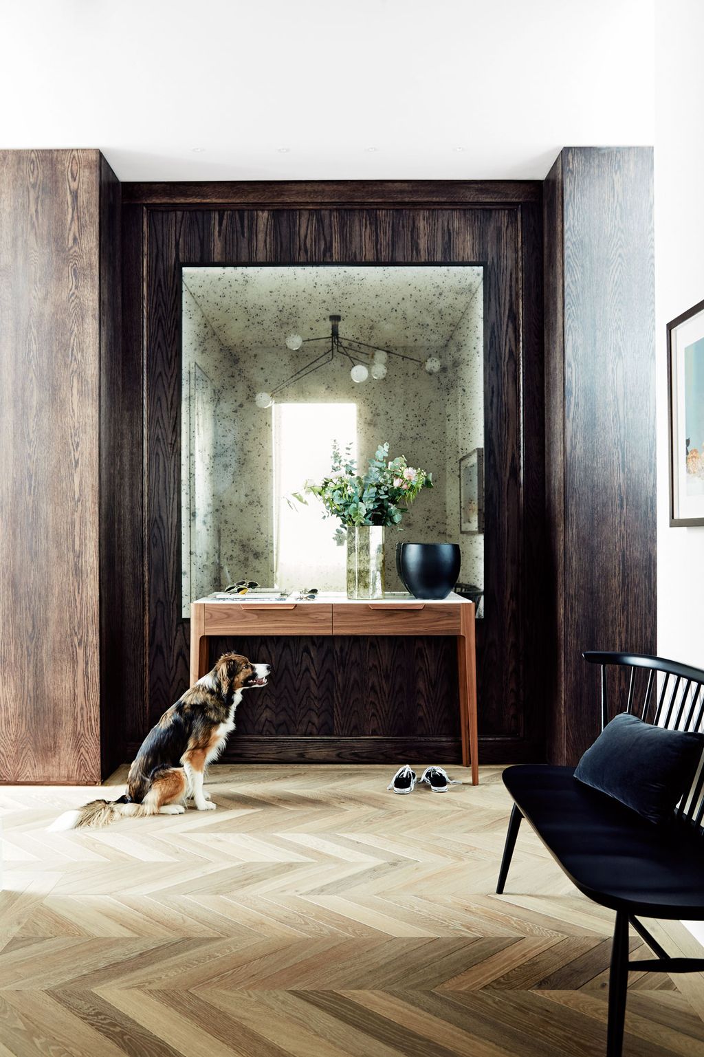 This apartment in a renovated Victorian factory is a serene retreat ...