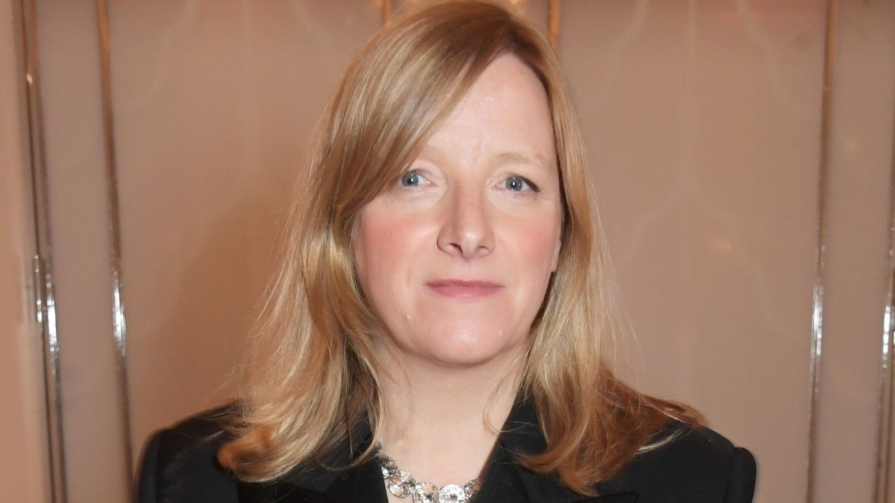 After 26 Years, Sarah Burton is Leaving Her Role at Alexander McQueen ...