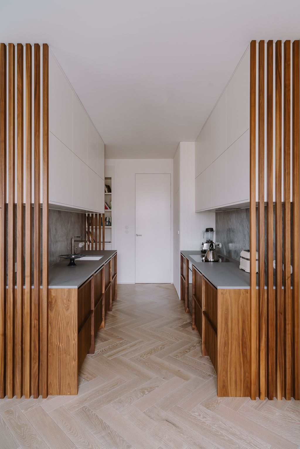 What is the best layout for a galley kitchen? | Livingetc