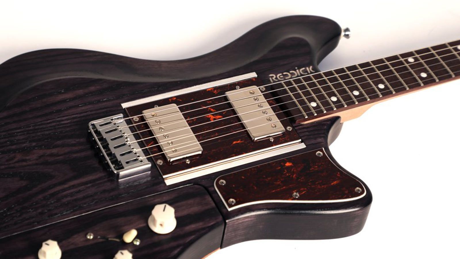 Reddick’s groundbreaking modular Voyager guitar gets new Standard and ...