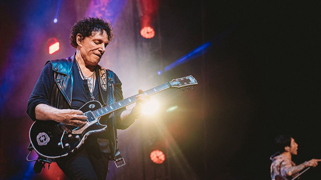 With an anthemic, ultra-melodic approach, Neal Schon helped define the sound of ‘80s rock ...