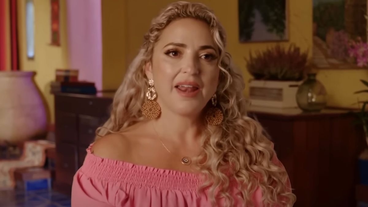 90 Day Fiancé's Season 11 Tell-All Featured Daniele's Franchise Return ...