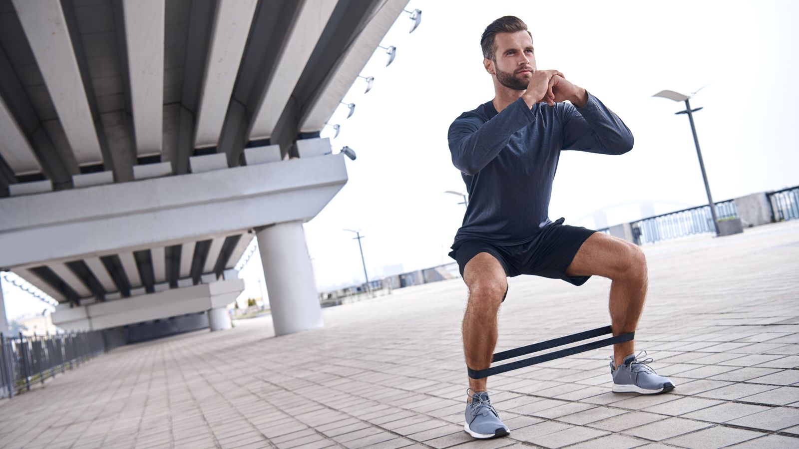 Build lower body strength with five moves and a single resistance band ...