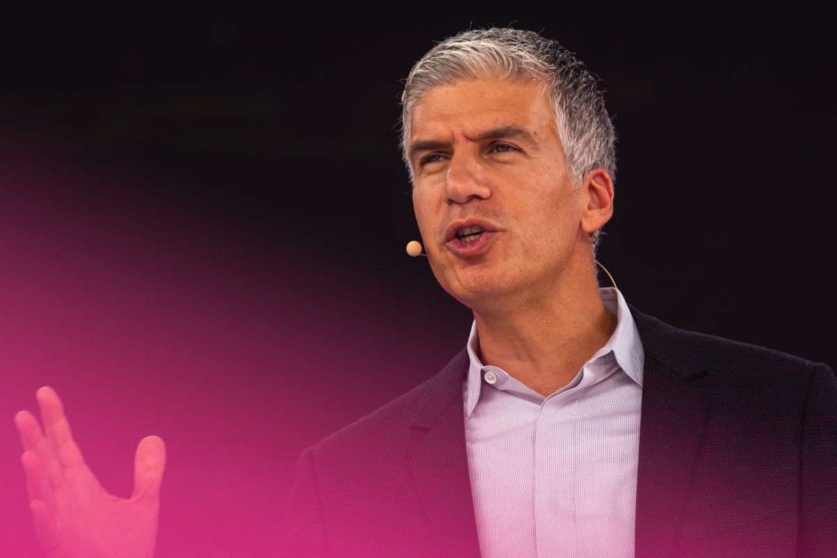 HPE bid for Juniper Networks sets it up for battle with Cisco, Dell ...