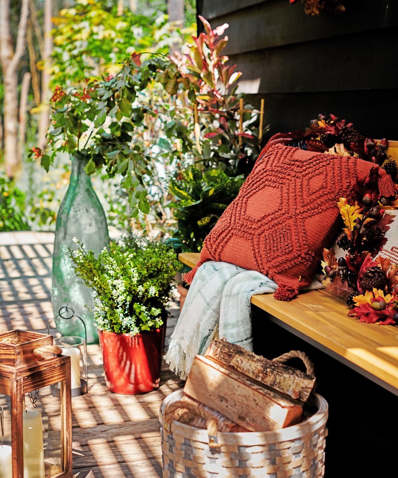 Fall backyard party ideas: 12 ways to celebrate fall | Gardeningetc
