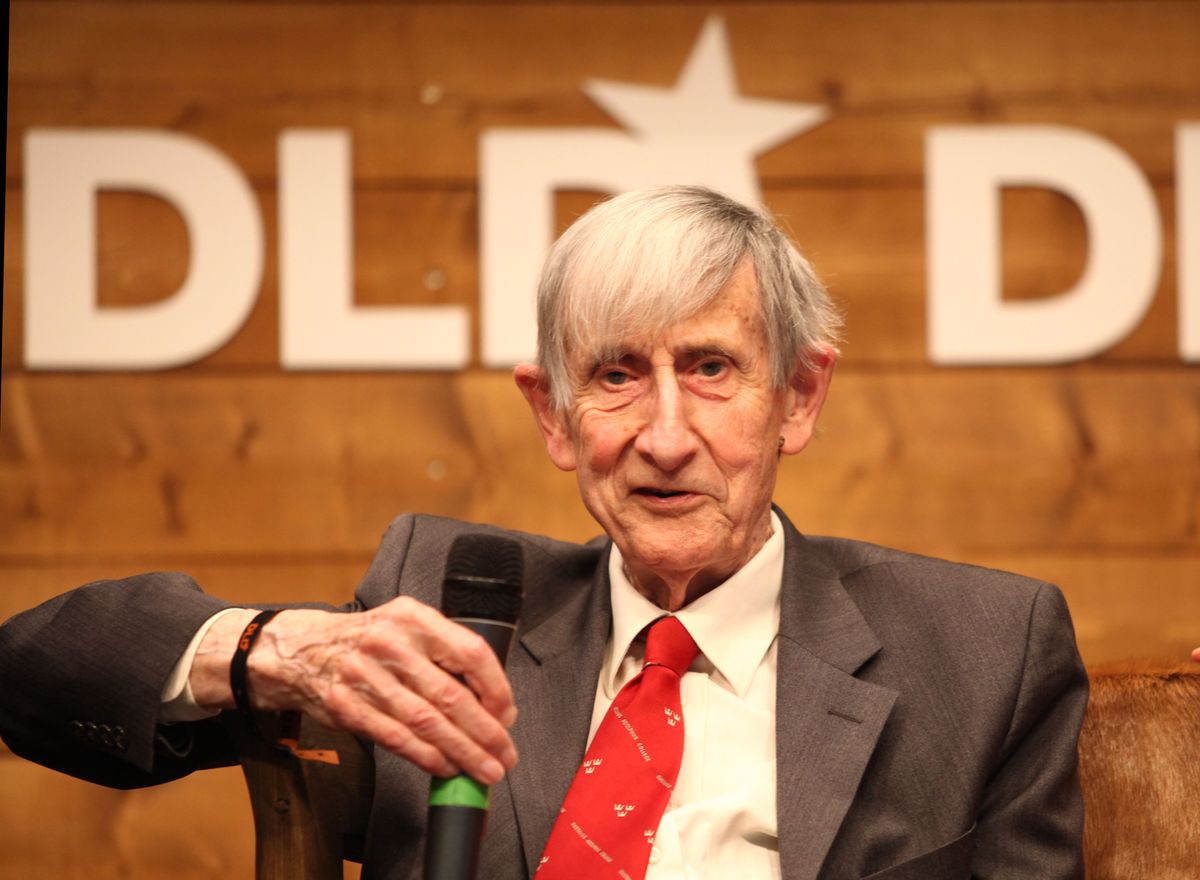 Freeman Dyson's 6 favorite books by his female colleagues | The Week