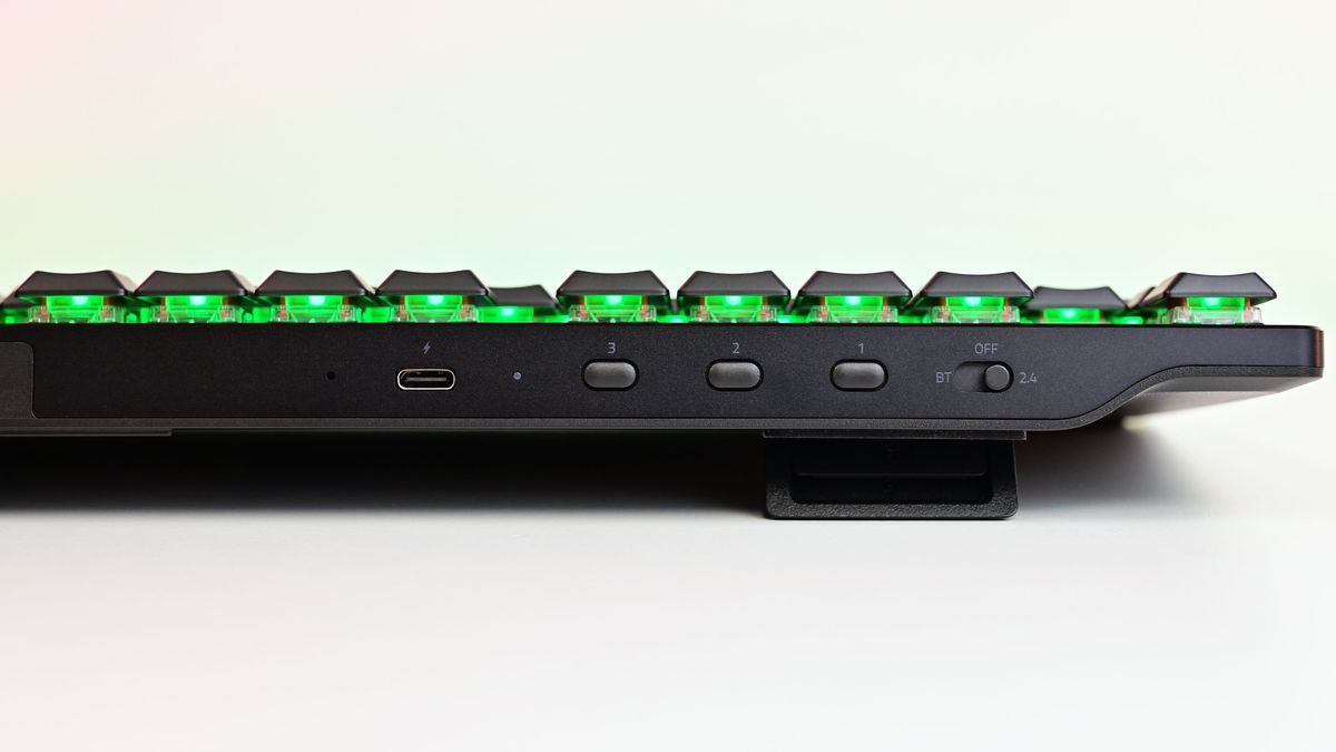 Razer DeathStalker V2 Pro review: Easily the best low-profile, high ...