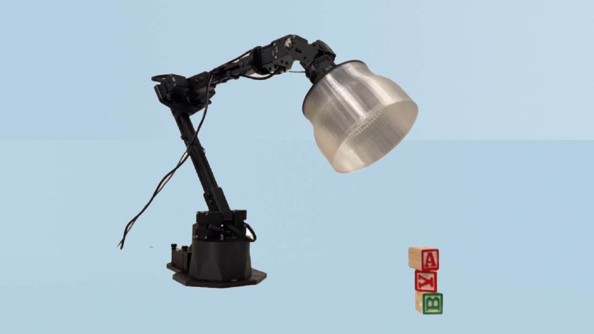 Apple shows off a Pixar-style robot lamp that dances, projects and ...